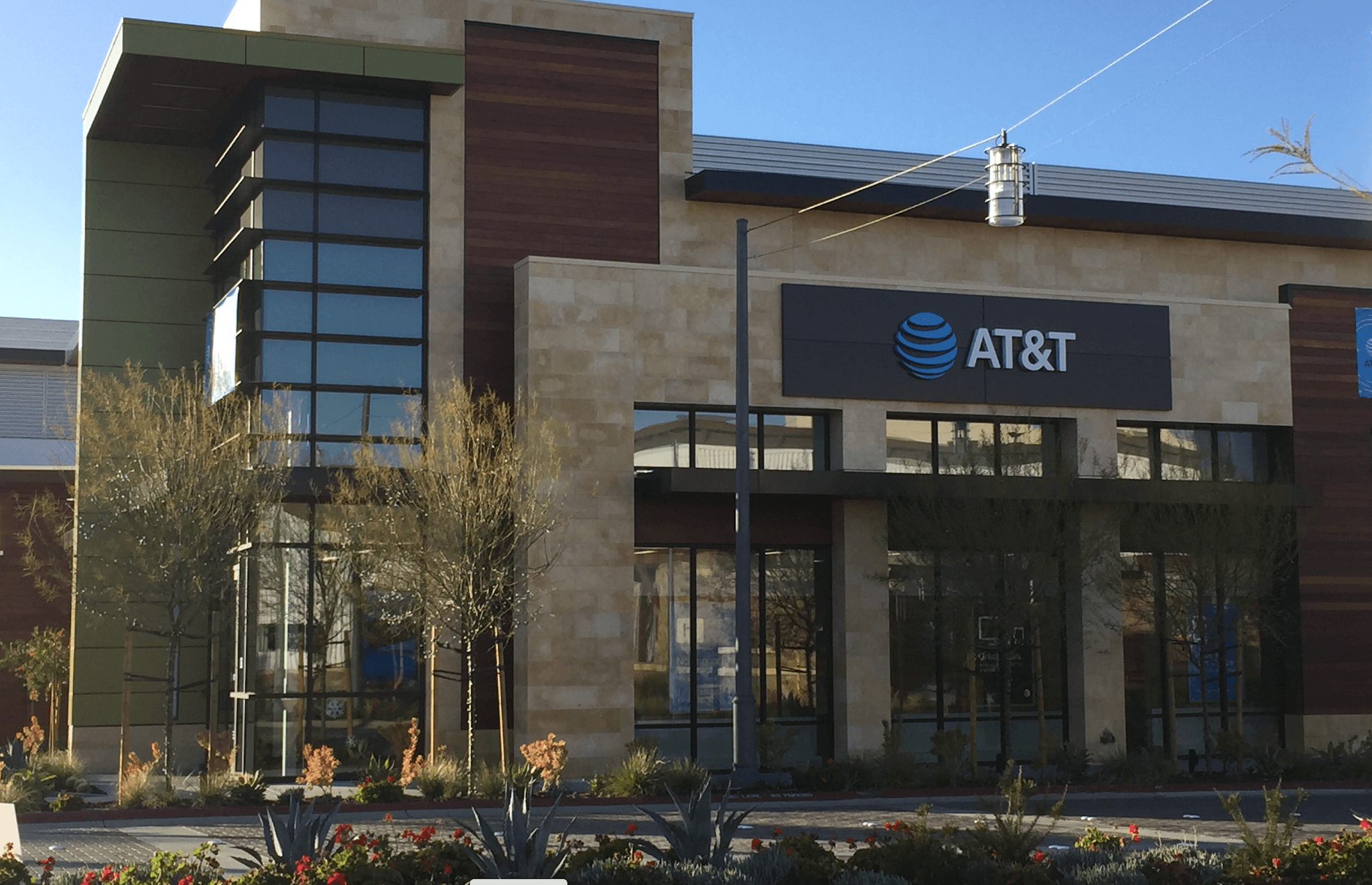 AT&T cites impact of COVID-19, networks performing well, guidance ...